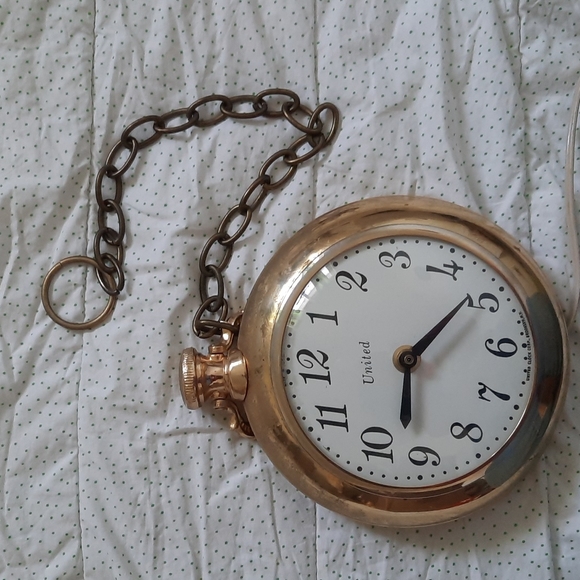 Vintage | Other | Vintage United Large Pocket Watch Clock | Poshmark